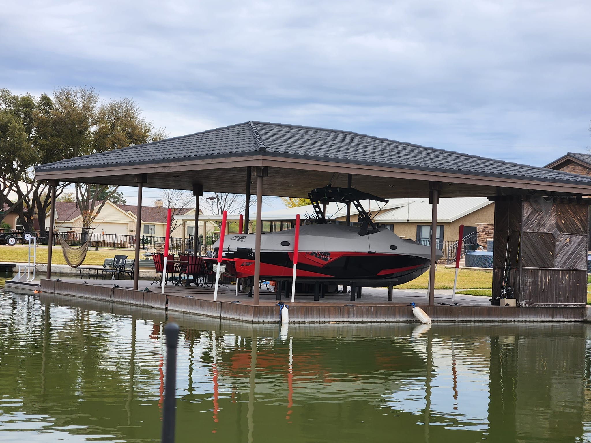 Steel Handlers Custom Boat Docks – Custom Metal Boat Docks and Steel ...